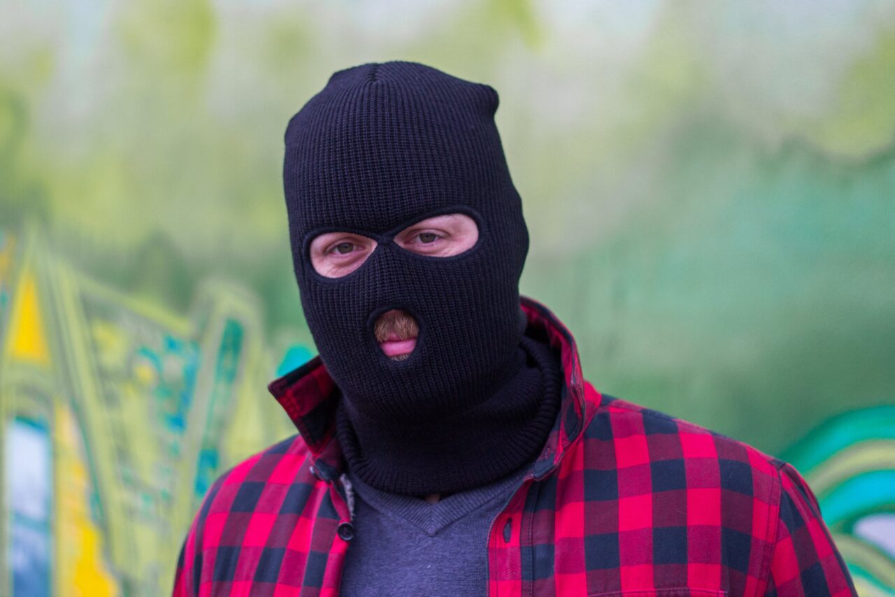 BALACLAVA 3 HOLE - Calko Group